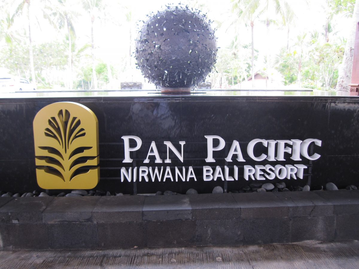 Portfolio - Signage Indonesia | Acrylic | Huruf Timbul - Gosign