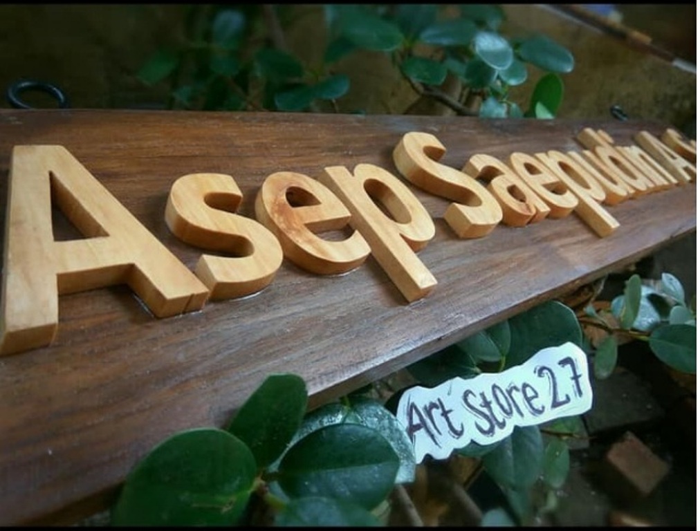 Ingin Tahu Proses Pembuatan Huruf Timbul dari Kayu? Simak Penjelasannya ...